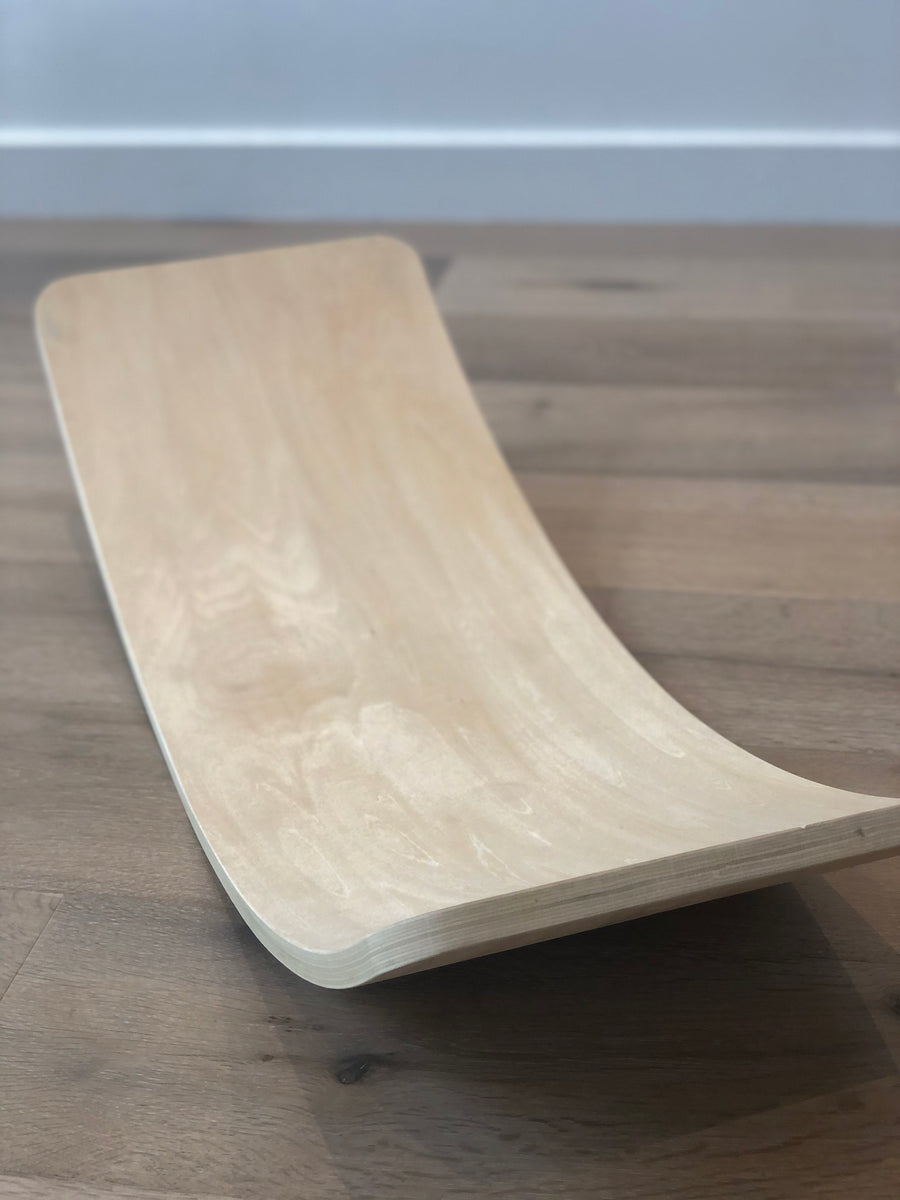 Curved Balance Board – Common Value